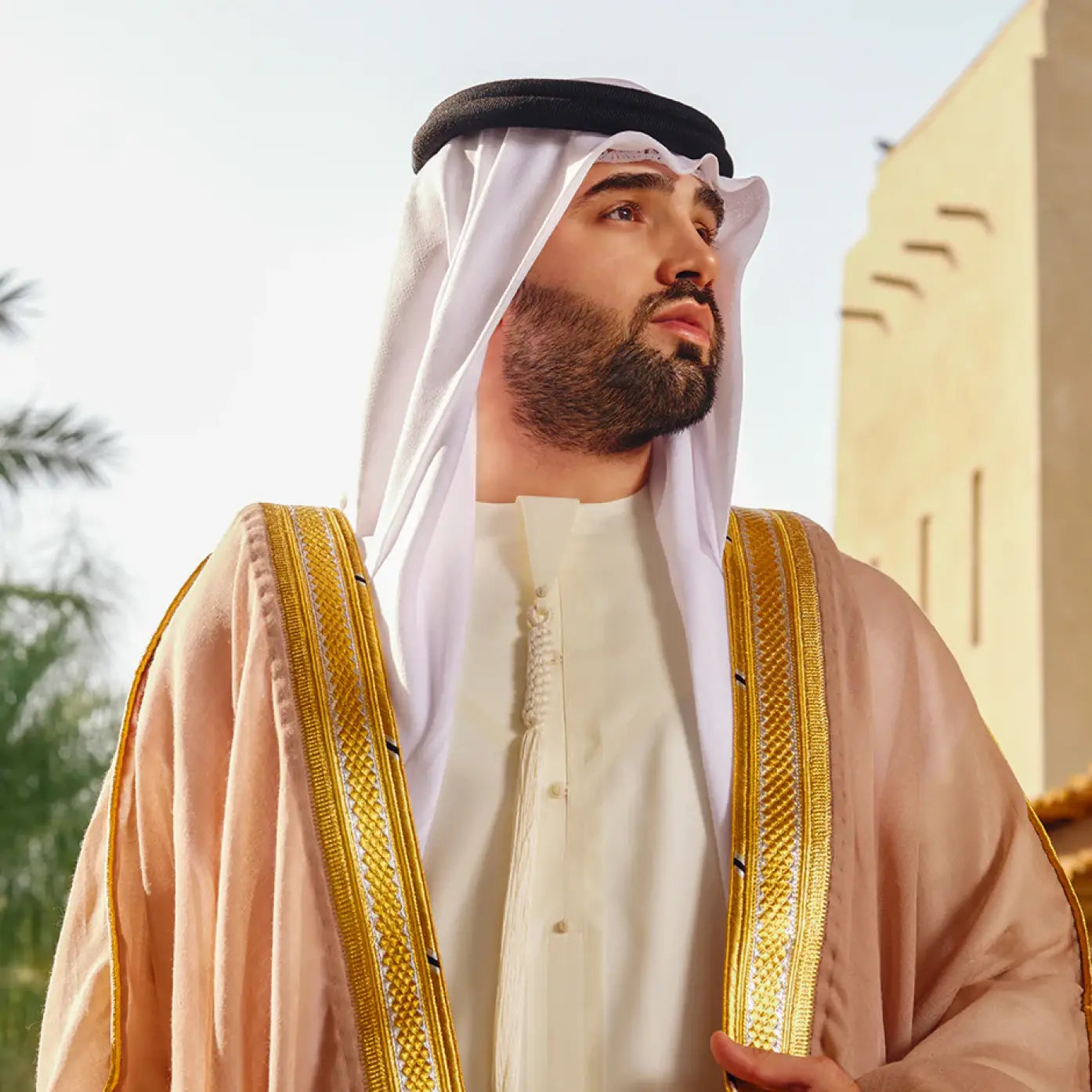 Exclusive Bisht Collection: Elegant and Unique Designs – Al Telal Gents ...